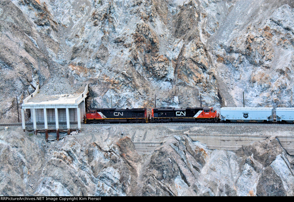 CN 2557 WB CN Ashcroft Sub